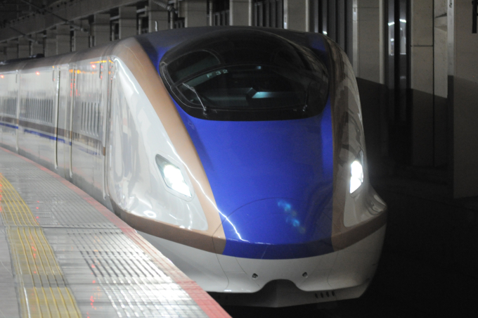 JR東日本 E7・W7系新幹線電車 はくたか E714-32 大宮駅 (埼玉県|JR) 鉄道フォト・写真 by ABEさん | レイルラボ(RailLab)