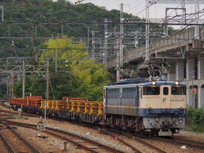 JR西日本 国鉄EF65形電気機関車 向日町FB溶接工臨 EF65-1128 相生駅 (兵庫県) 鉄道フォト・写真 by FM-805Dさん | レイルラボ(RailLab)