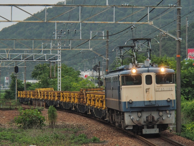 JR西日本 国鉄EF65形電気機関車 向日町FB溶接工臨 EF65-1128 竜野駅 鉄道フォト・写真 by FM-805Dさん | レイルラボ(RailLab)