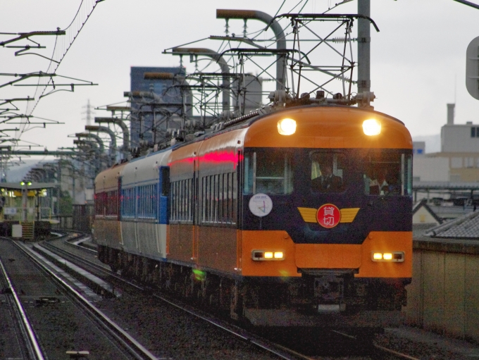 近畿日本鉄道 近鉄18400形電車 近鉄線異経路トライアングル列車 18409 東寺駅 鉄道フォト・写真 by FM-805Dさん | レイル ...