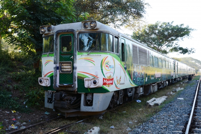 JR西日本 国鉄キハ181系気動車 キハ181-45 チャイトー（Kyaikto）ミャンマー 鉄道フォト・写真 by ALPSさん | レイル ...