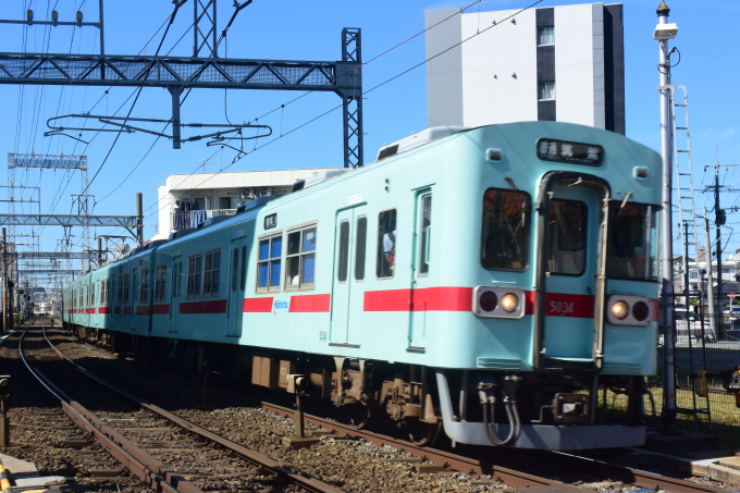 西日本鉄道 西鉄5000形電車 5034 井尻駅 鉄道フォト・写真 by ALPSさん | レイルラボ(RailLab)