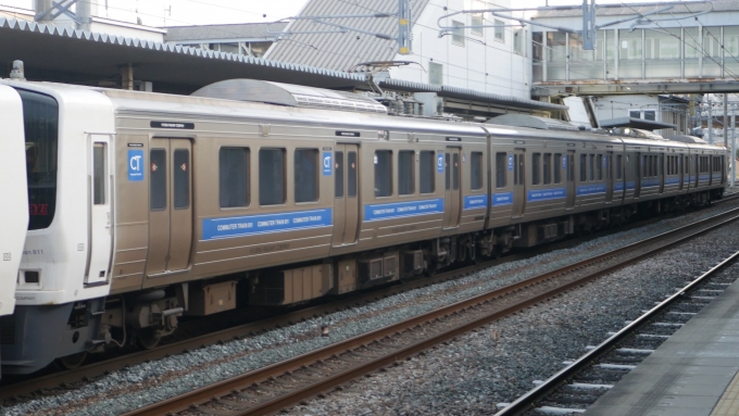 JR九州811系電車 クモハ810-8105 香椎駅 鉄道フォト・写真 by 一般人よりは電車好きな人さん | レイルラボ(RailLab)