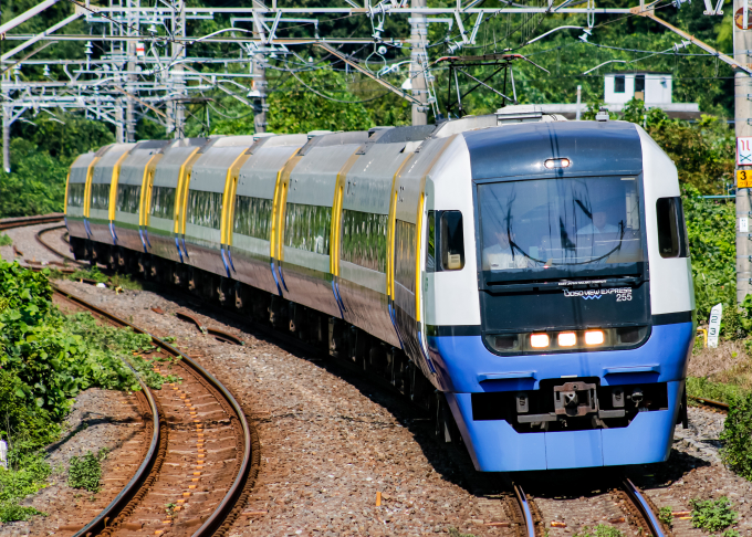 JR東日本255系電車 ビューわかしお クハ255-3 大網駅 鉄道フォト・写真 by 成田統括センターさん | レイルラボ(RailLab)