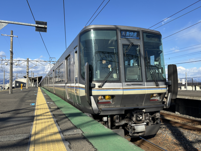 JR西日本223系電車 クハ222-2002 近江今津駅 鉄道フォト・写真 by ヨルロメンさん | レイルラボ(RailLab)