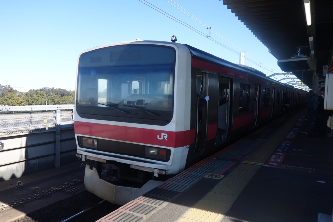 JR東日本209系電車 クハ208-517 新木場駅 (JR) 鉄道フォト・写真 by マンハチ急行中央林間行きさん | レイルラボ(RailLab)