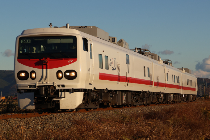 JR東日本キヤE193系気動車 佳景山駅 鉄道フォト・写真 by 東北ラインさん | レイルラボ(RailLab)