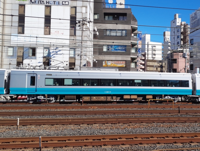 JR東日本E657系電車 ひたち モハE657-117 鶯谷駅 鉄道フォト・写真 by トリテツノワグマさん | レイルラボ(RailLab)