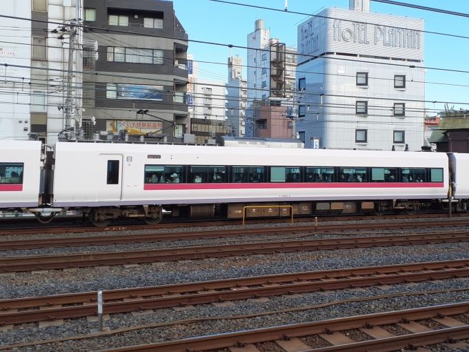 JR東日本E657系電車 ひたち モハE657-3 鶯谷駅 鉄道フォト・写真 by トリテツノワグマさん | レイルラボ(RailLab)