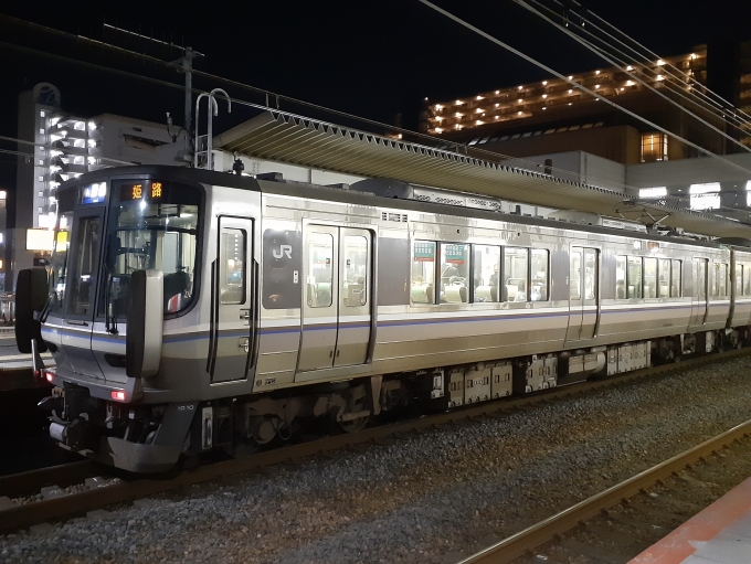 JR西日本223系電車 クモハ223-1010 南草津駅 鉄道フォト・写真 by トリテツノワグマさん | レイルラボ(RailLab)