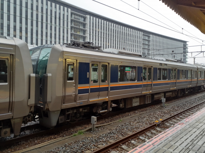 JR西日本207系電車 クモハ207-1017 京都駅 (JR) 鉄道フォト・写真 by トリテツノワグマさん | レイルラボ(RailLab)