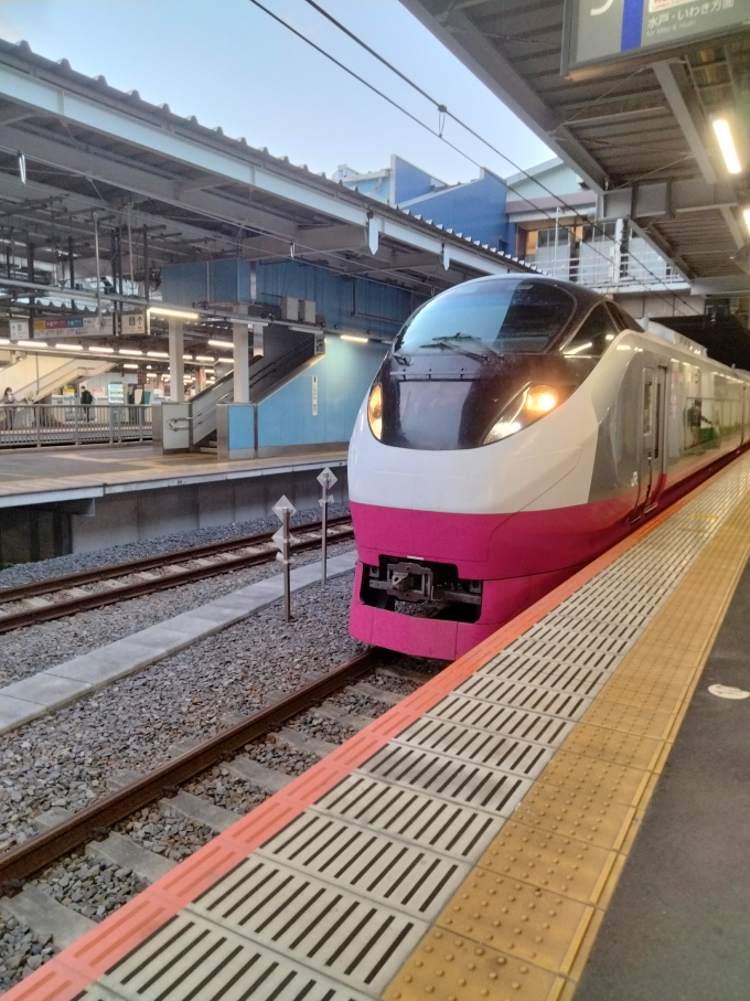 JR東日本E657系電車 ひたち クハE656-12 品川駅 (JR) 鉄道フォト・写真 by ゆう さん | レイルラボ(RailLab)