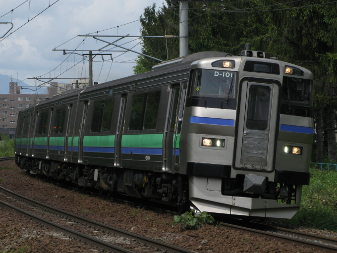 JR北海道キハ201系気動車 キハ201-101 森林公園駅 (北海道) 鉄道フォト・写真 by 新函さん | レイルラボ(RailLab)