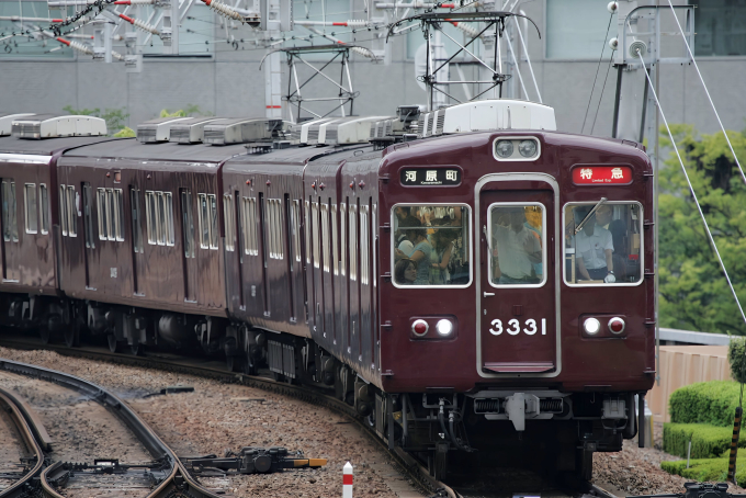 阪急電鉄 阪急3300系電車 3331 大阪駅 鉄道フォト・写真 by こやじじいさん | レイルラボ(RailLab)