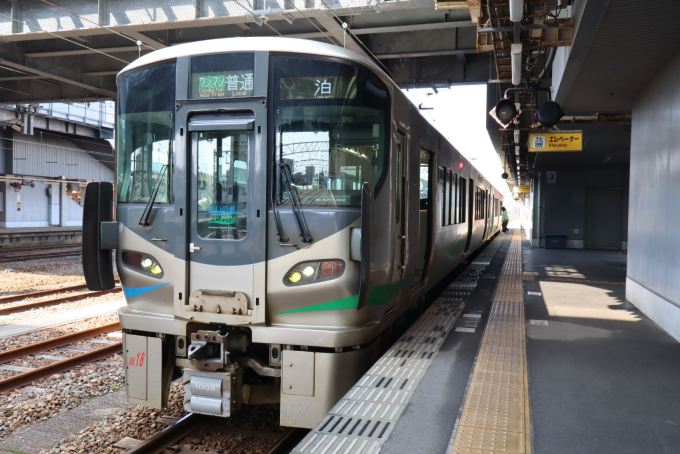 あいの風とやま鉄道521系電車 クモハ521-1002 高岡駅 (あいの風とやま鉄道) 鉄道フォト・写真 by 鉄オタさん | レイルラボ(RailLab)