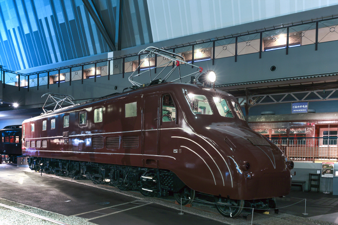 JR東日本 国鉄EF55形電気機関車 ムーミン 大宮駅 (埼玉県|JR) 鉄道フォト・写真 by きさらぎさくらさん | レイルラボ(RailLab)